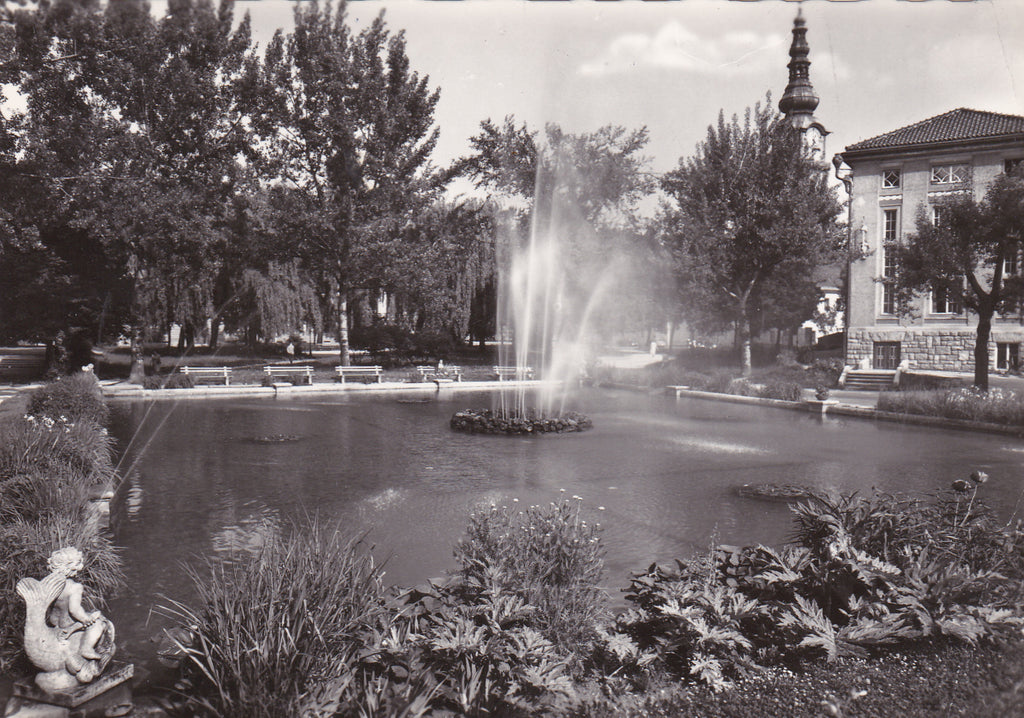 AK Klagenfurt, Hochstrahlbrunnen im Schubertpark. – Parmenides ...